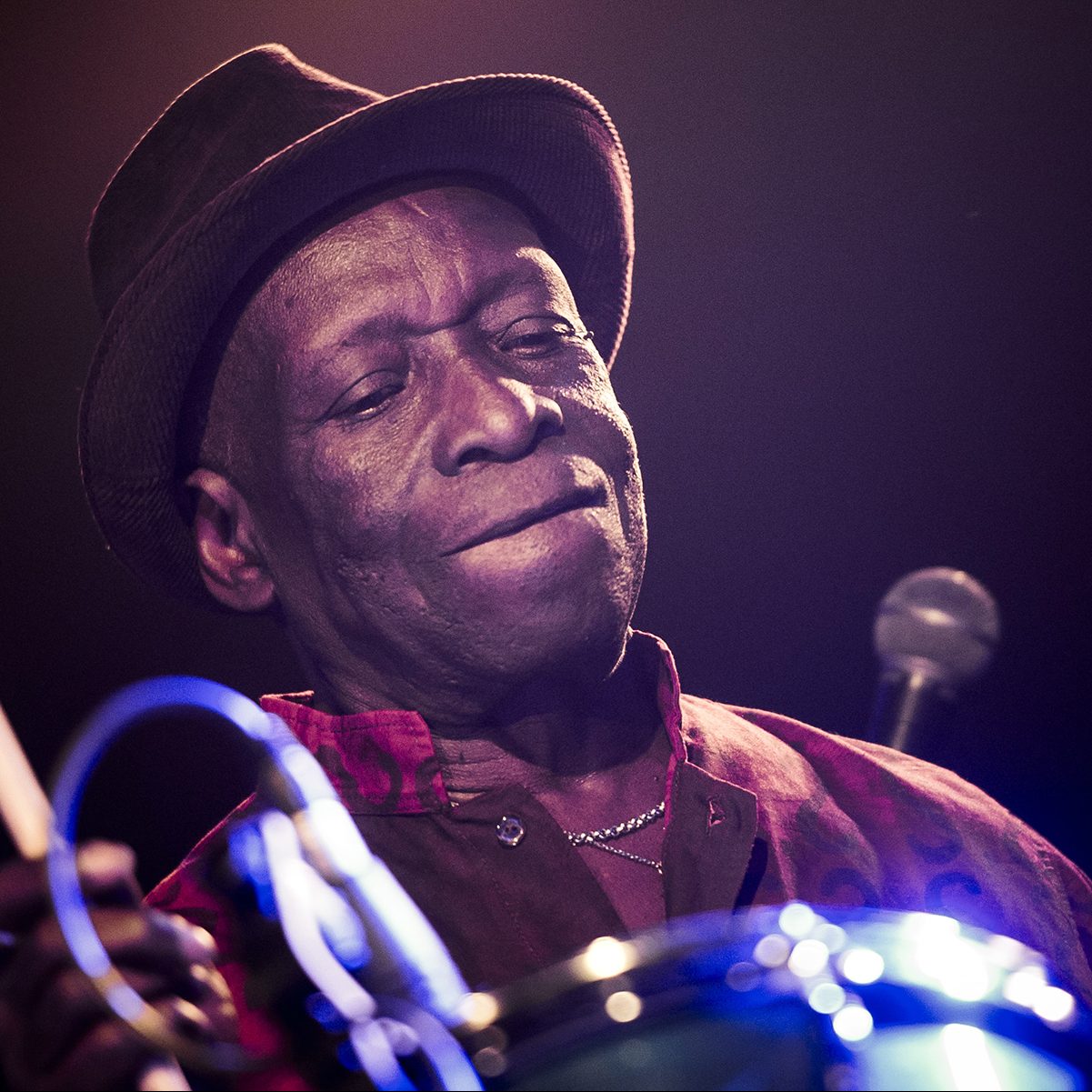 Tony Allen: 1940 — 2020 - Rádio Oxigénio