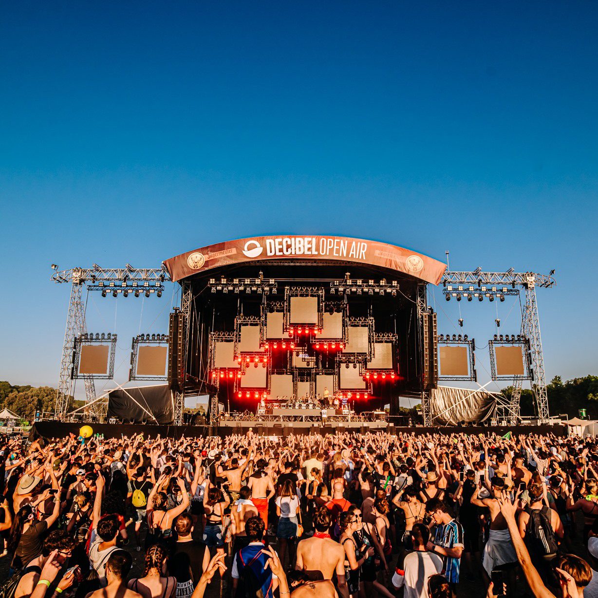 O festival Decibel anunciou os primeiros nomes para a edição deste ano ...